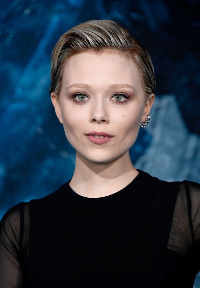 IVANNA SAKHNO at Pacific Rim Uprising Premiere in Hollywood 03/21/2018 ...