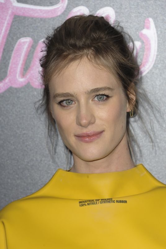 Mackenzie Davis – Page 3 – HawtCelebs
