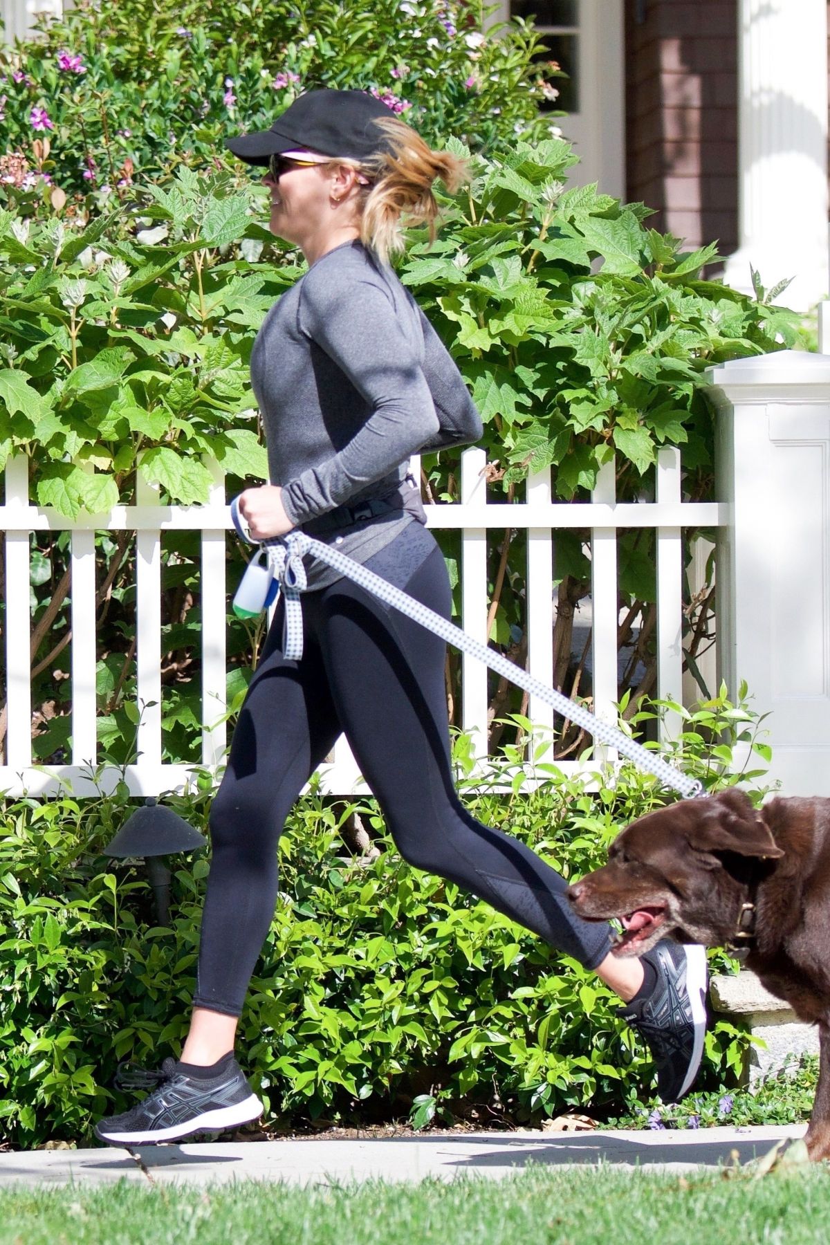 REESE WITHERSPOON Out with Her Dog in Los Angeles 04/15/2018 – HawtCelebs