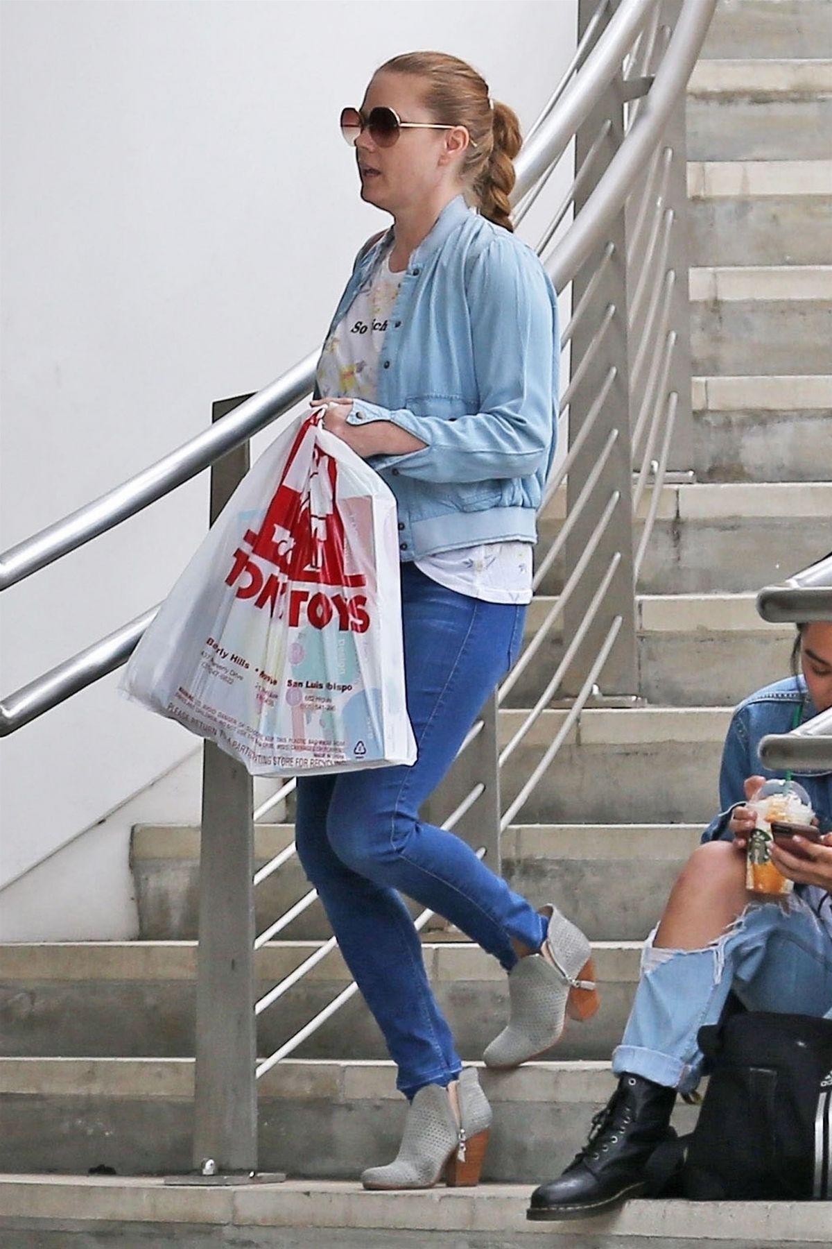AMY ADAMS Shopping at Tom’s Toys in Beverly Hills 05/11/2018 – HawtCelebs