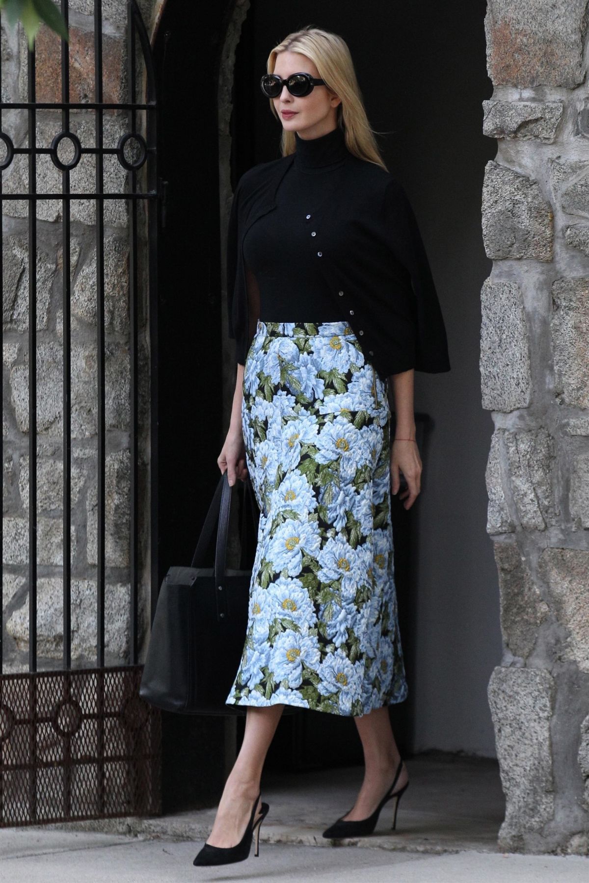 IVANKA TRUMP Out in Washington, D.C. 06/14/2018 – HawtCelebs
