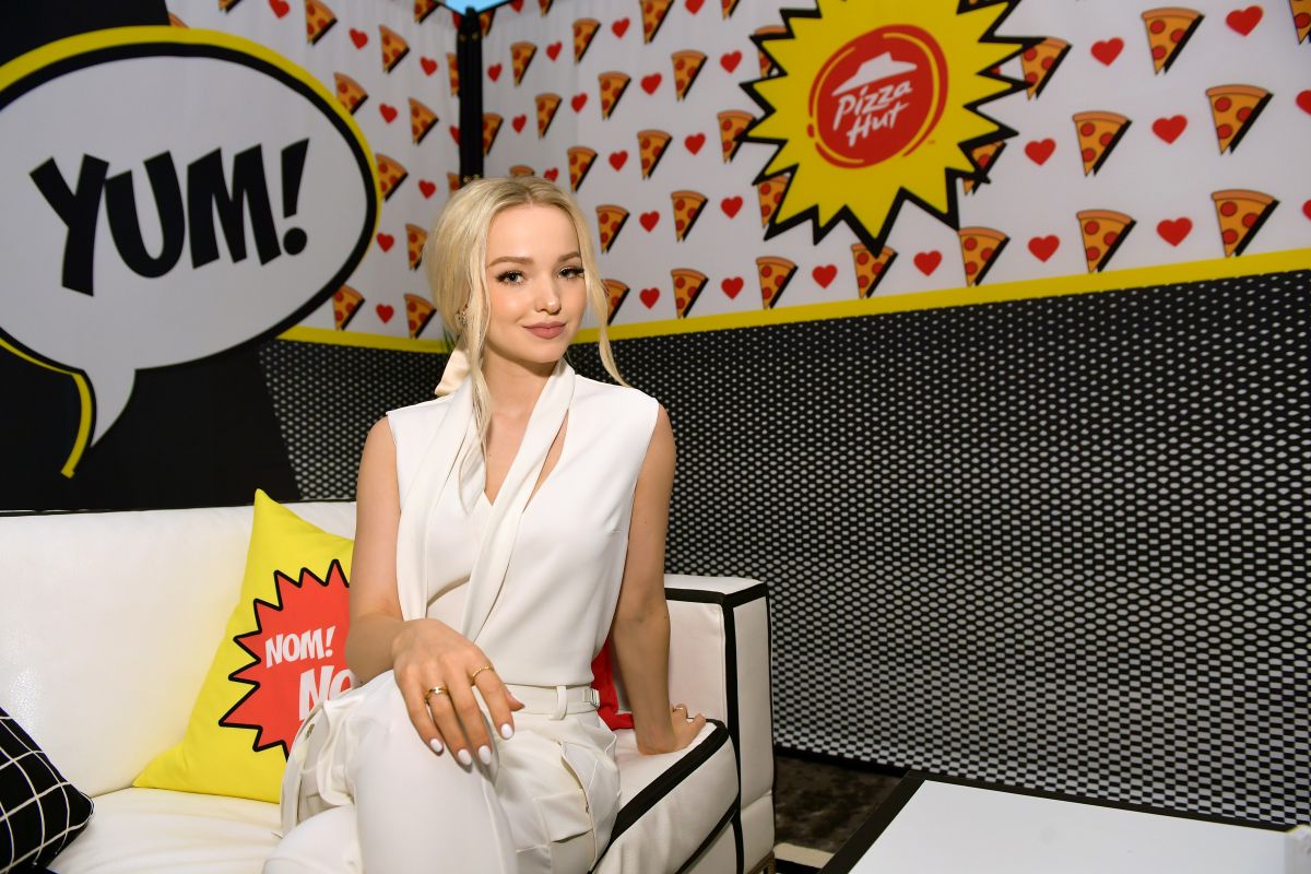 DOVE CAMERON at Pizza Hut Lounge at Comic-con in San Diego 07/19/2018 ...