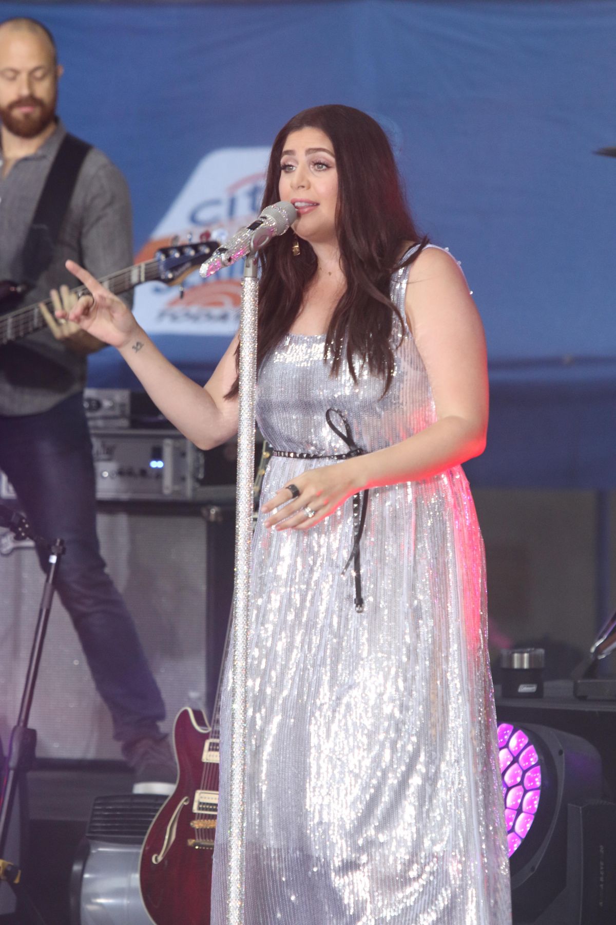 HILLARY SCOTT Performing at Today Show in New York 07/06/2018 – HawtCelebs