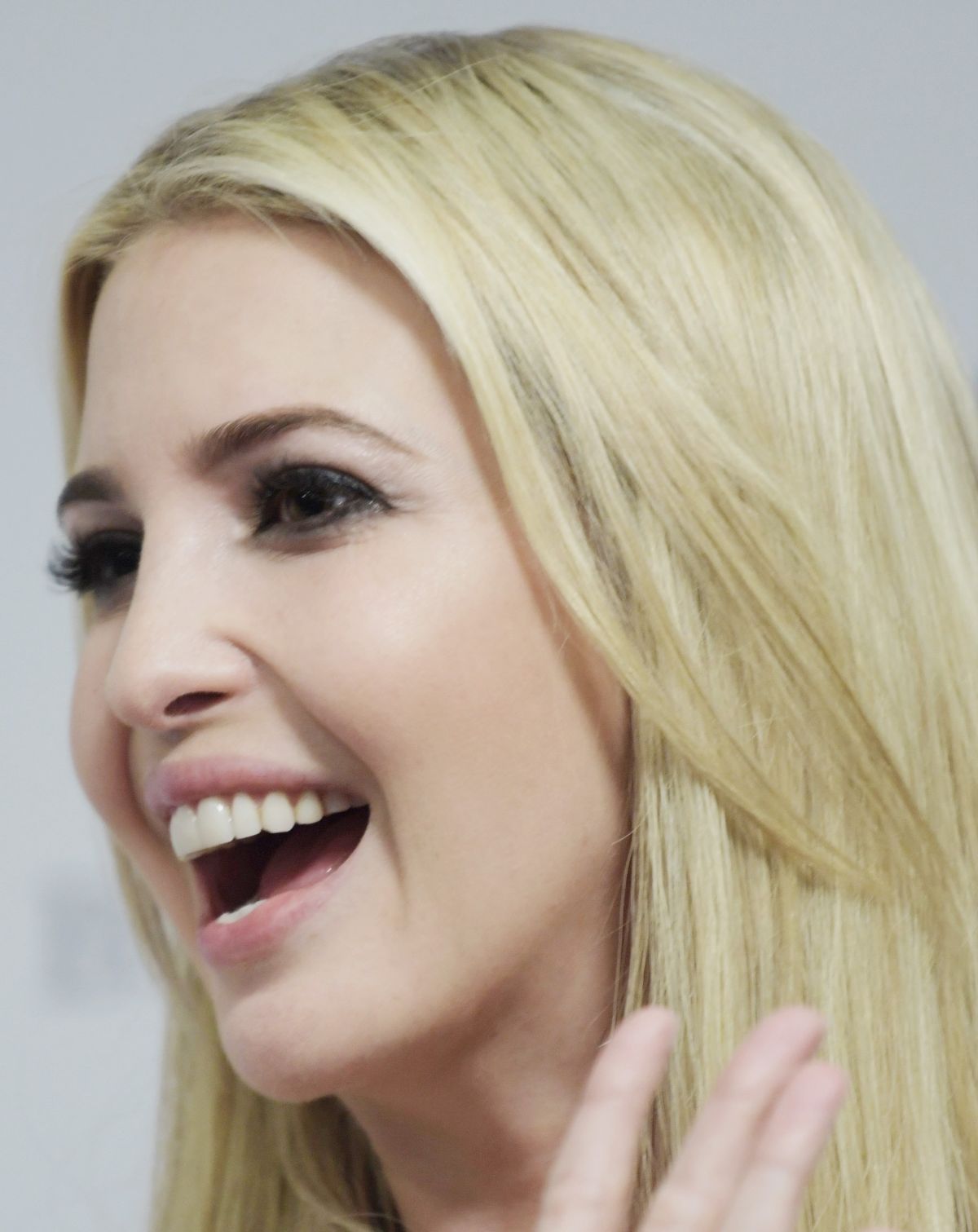 IVANKA TRUMP at a Discussion About Bipartisanship in Washington 07/18 ...