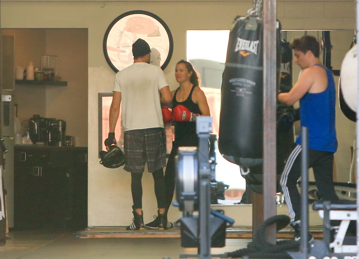 JENNIFER GARNER at Boxing Workout in Los Angeles 09/27/2018 – HawtCelebs