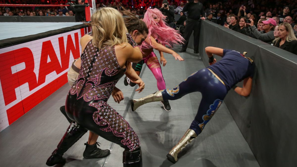 WWE – Raw Digitals 10/22/2018 – HawtCelebs