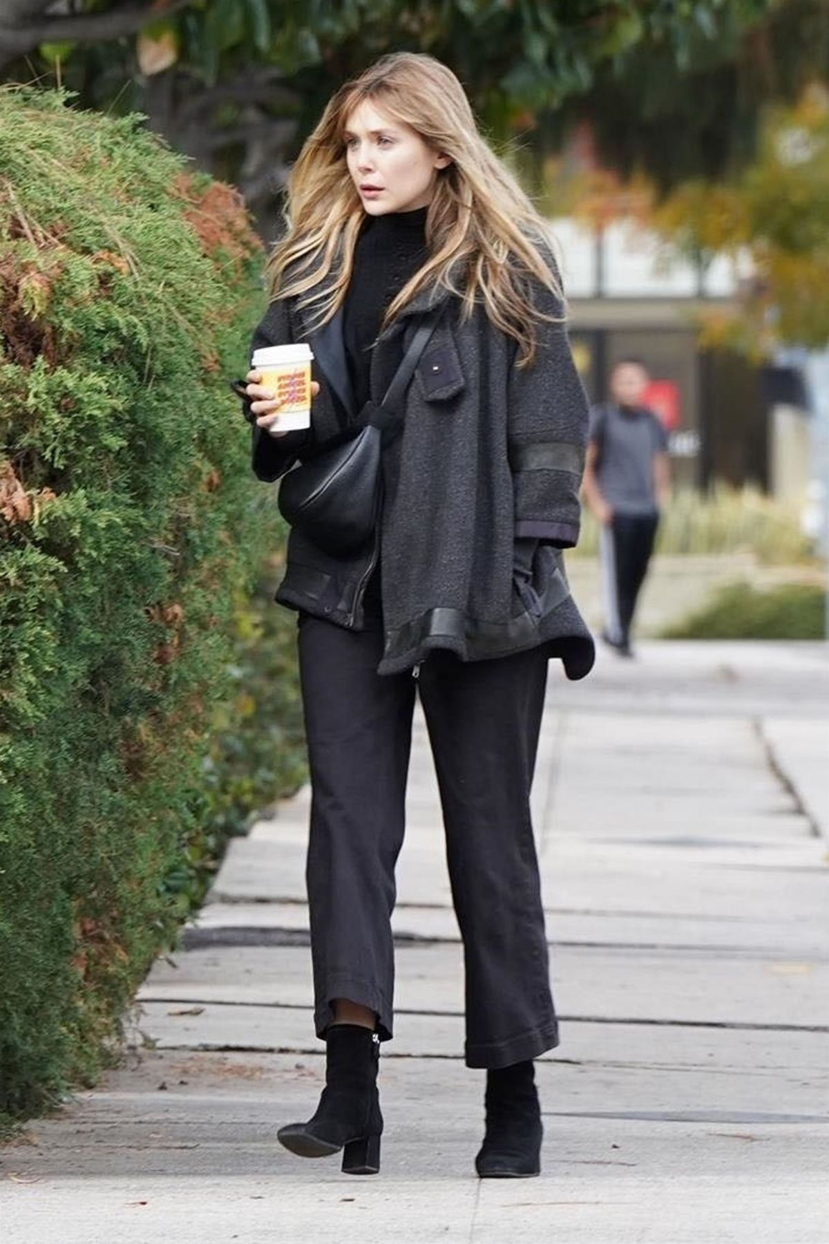 ELIZABETH OLSEN at Alfred’s Coffee in Studio City 12/05/2018 – HawtCelebs