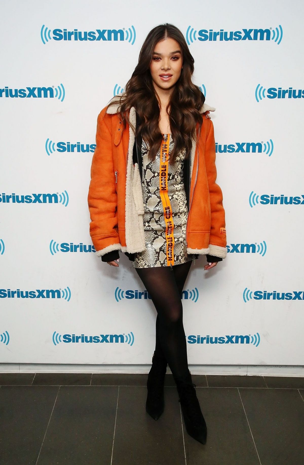 HAILEE STEINFELD at SiriusXM Studios in New York 12/20/2018 – HawtCelebs
