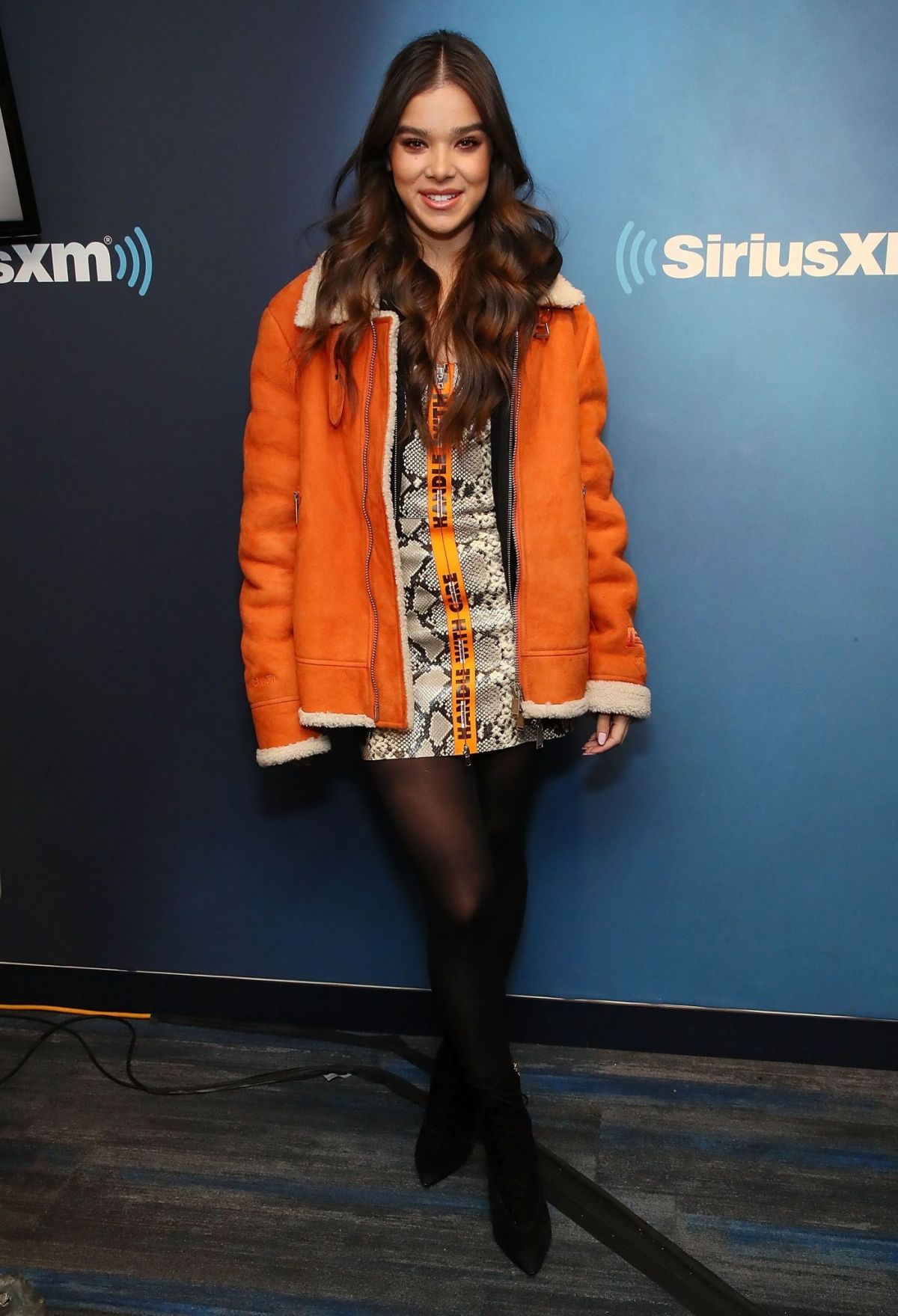 HAILEE STEINFELD at SiriusXM Studios in New York 12/20/2018 – HawtCelebs