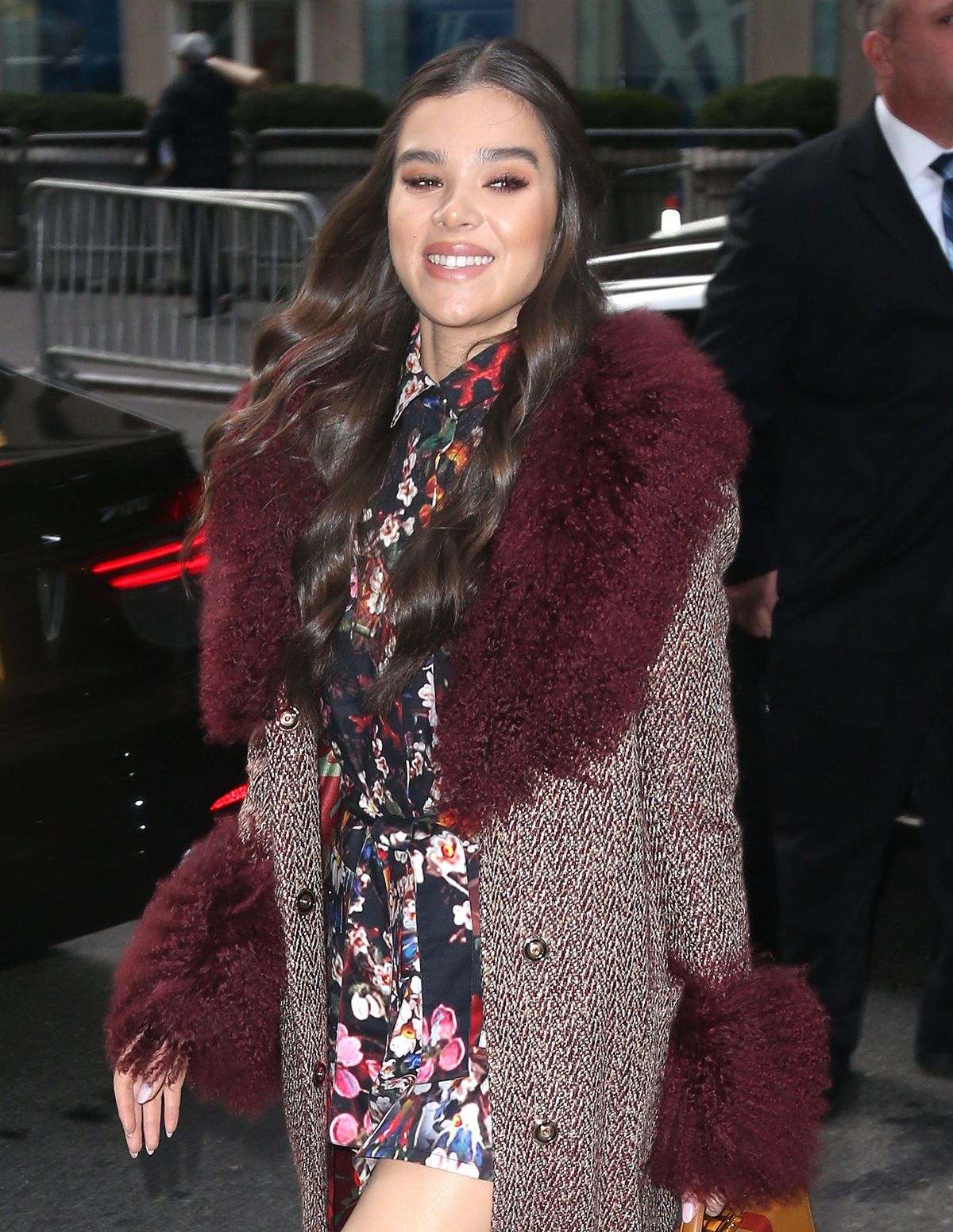 HAILEE STEINFELD Out and About in New York 12/20/2018 – HawtCelebs