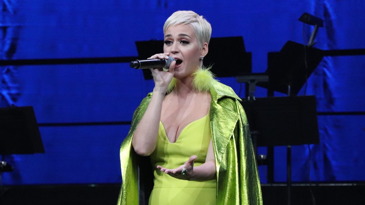 KATY PERRY at FFBE Fan Festa 2018 in Long Beach 12/09/2018 – HawtCelebs