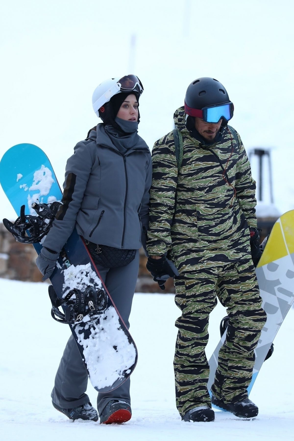 KATY PERRY Out on Slopes in Aspen 12/30/2018 – HawtCelebs