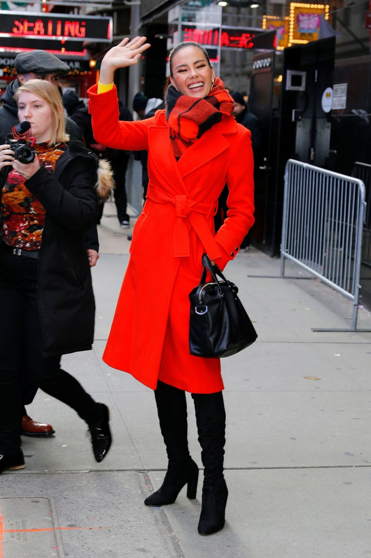 CATRIONA GRAY Leaves Good Morning America in New York 01/07/2019 ...