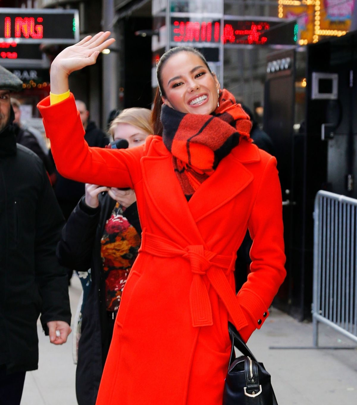 CATRIONA GRAY Leaves Good Morning America in New York 01/07/2019 ...