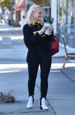 HILARY DUFF at Sweet Butter Kitchen in Sherman Oaks 01/22/2019 – HawtCelebs