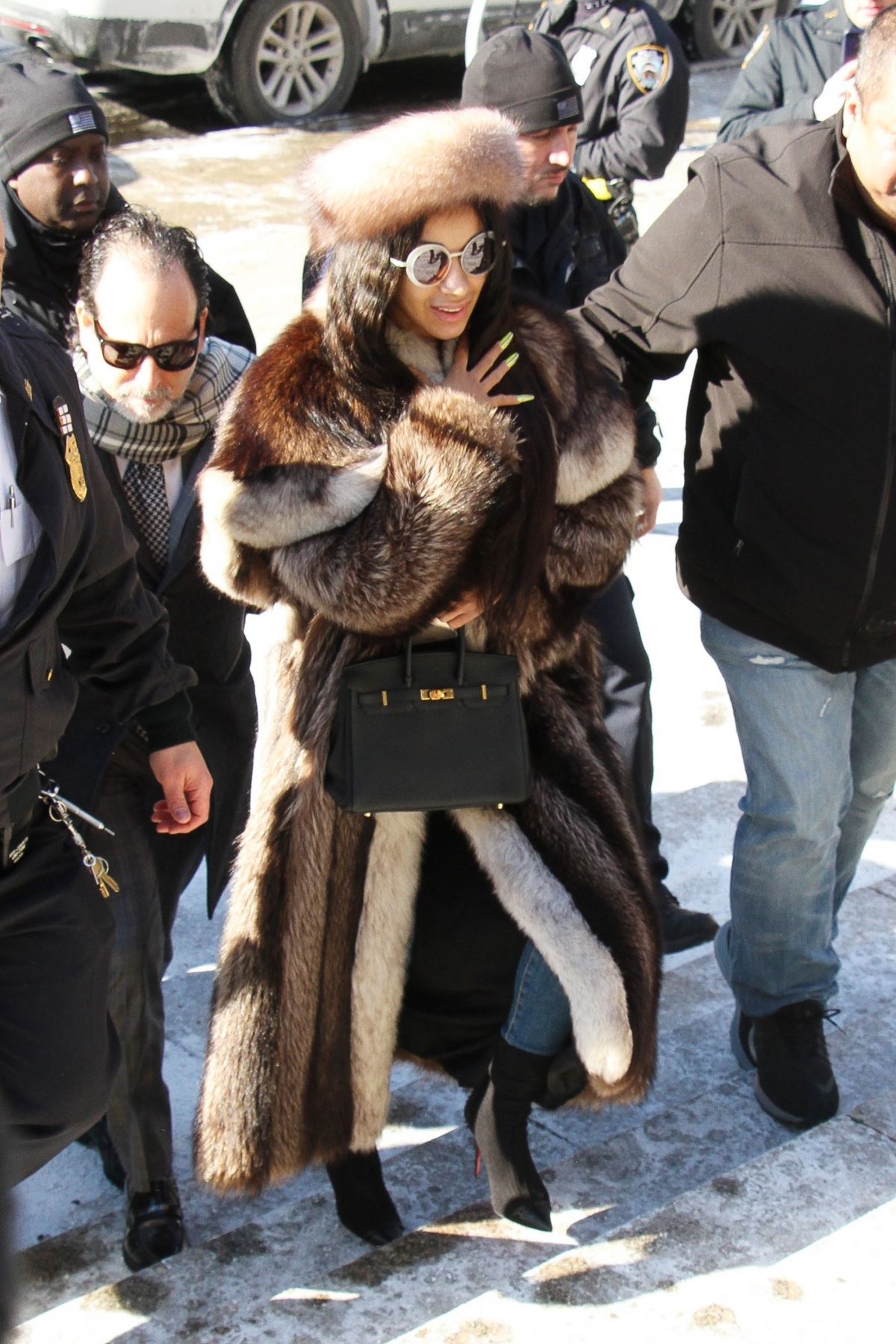 CARDI B at Queens Criminal Court Over Assault Charges, After a Fight ...