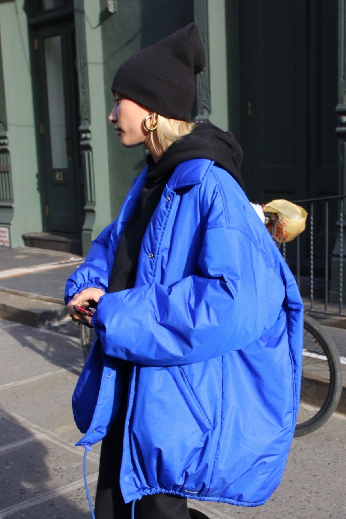 HAILEY BIEBER Out in New York 01/28/2019 – HawtCelebs