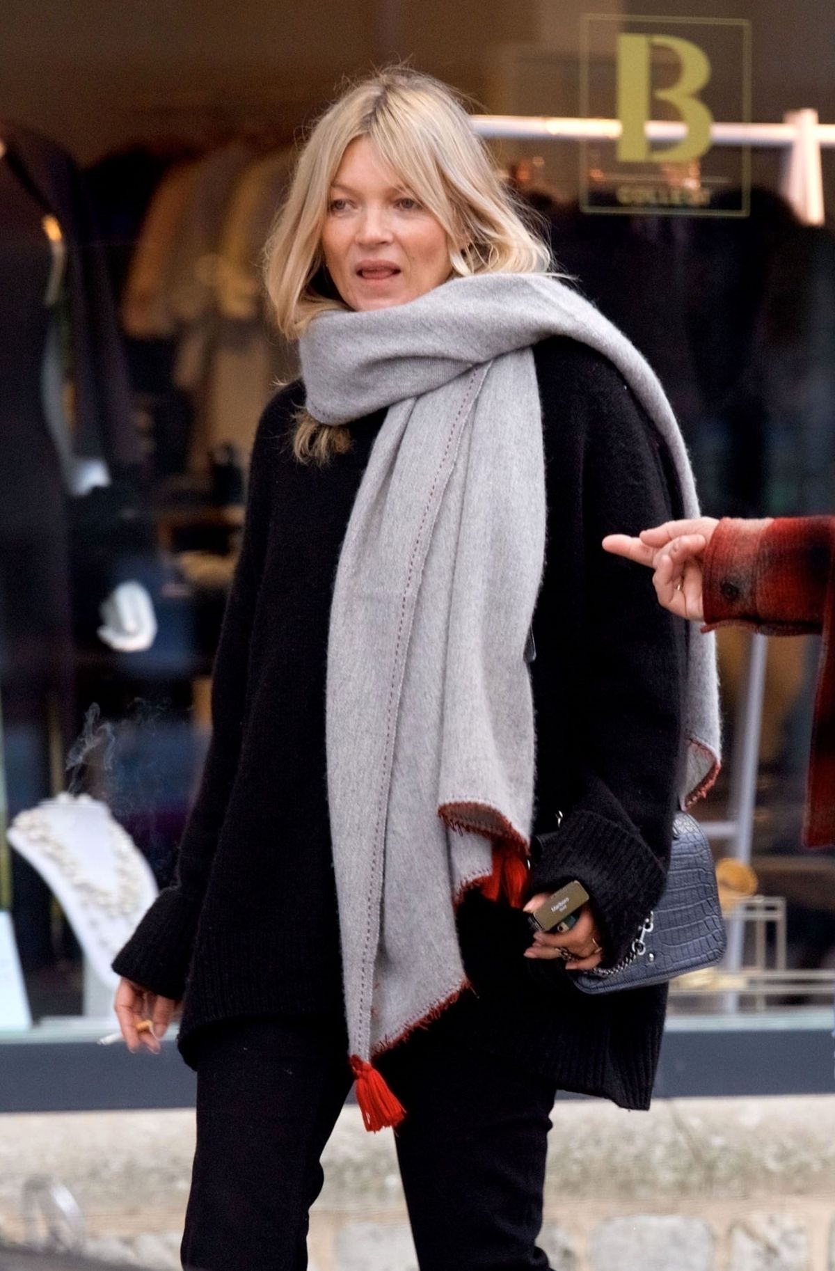 KATE MOSS Out Shopping in London 02/01/2019 – HawtCelebs