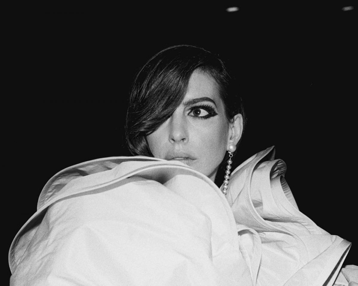 ANNE HATHAWAY for Marfa Journal – Marfamily, April 2019 – HawtCelebs
