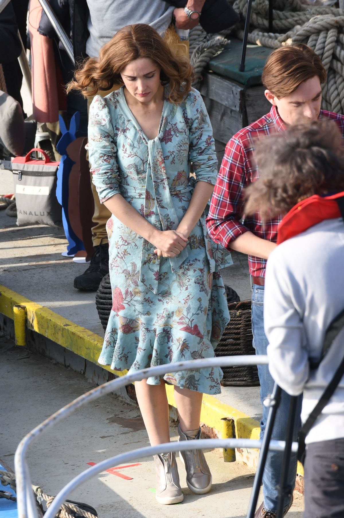 ROSE BYRNE and Domhnall Gleeson on the Set of Peter Rabbit 2 in ...