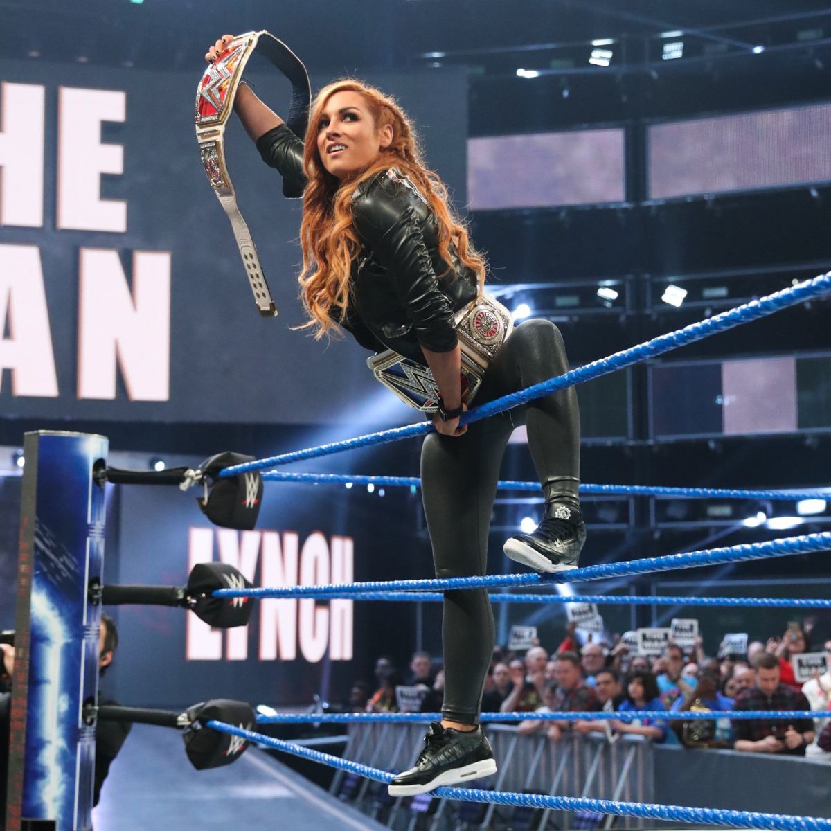 WWE – Smackdown Live 04/09/2019 – HawtCelebs
