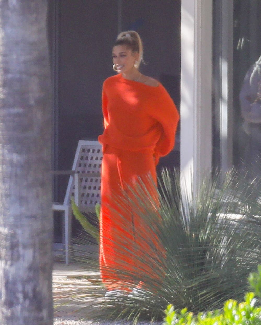 HAILEY BIEBER on the Set of a Photoshoot in Hollywood 05/17/2019 ...
