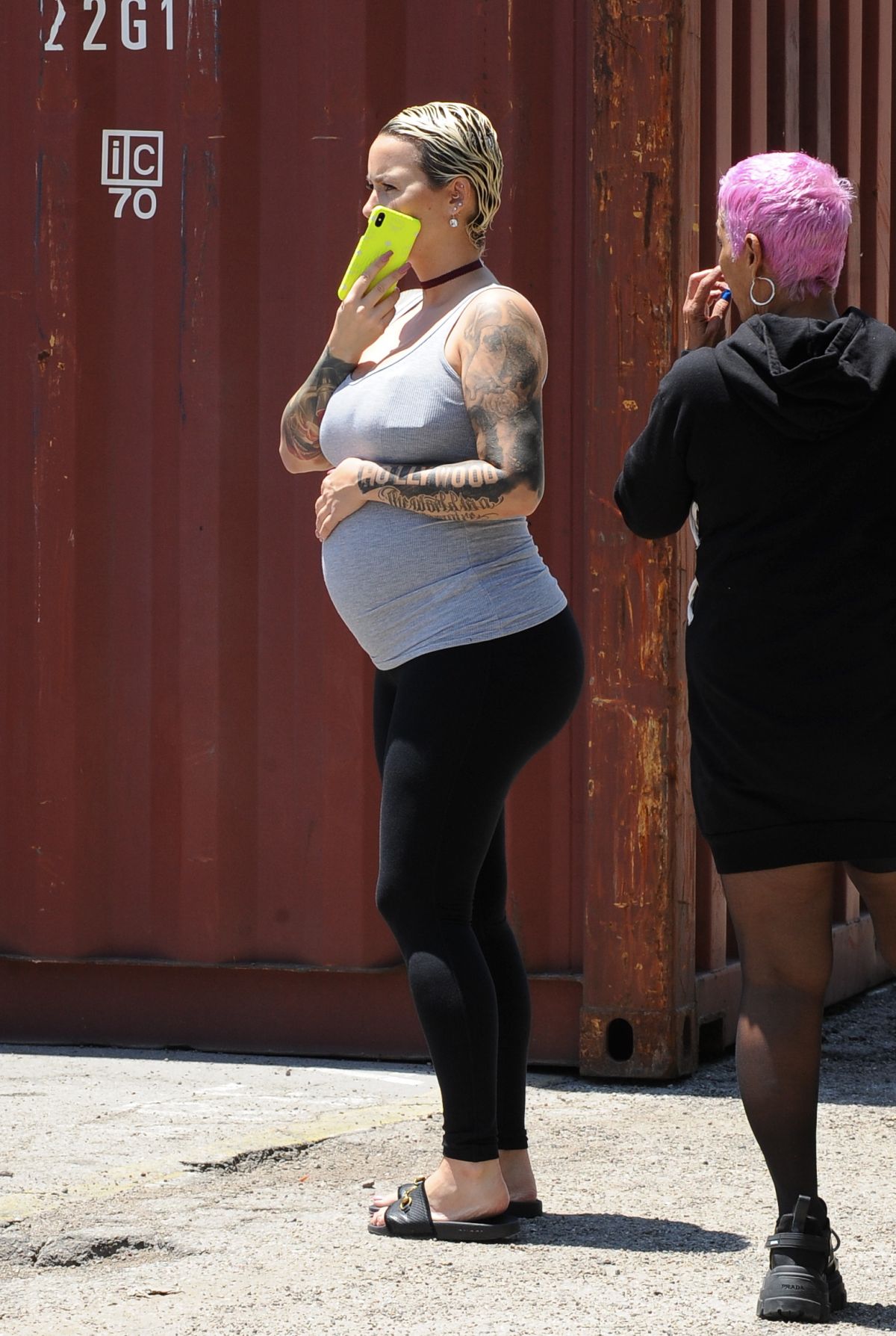 Pregnant AMBER ROSE Out for Lunch with Her Mother in Sherman Oaks 05/29 ...