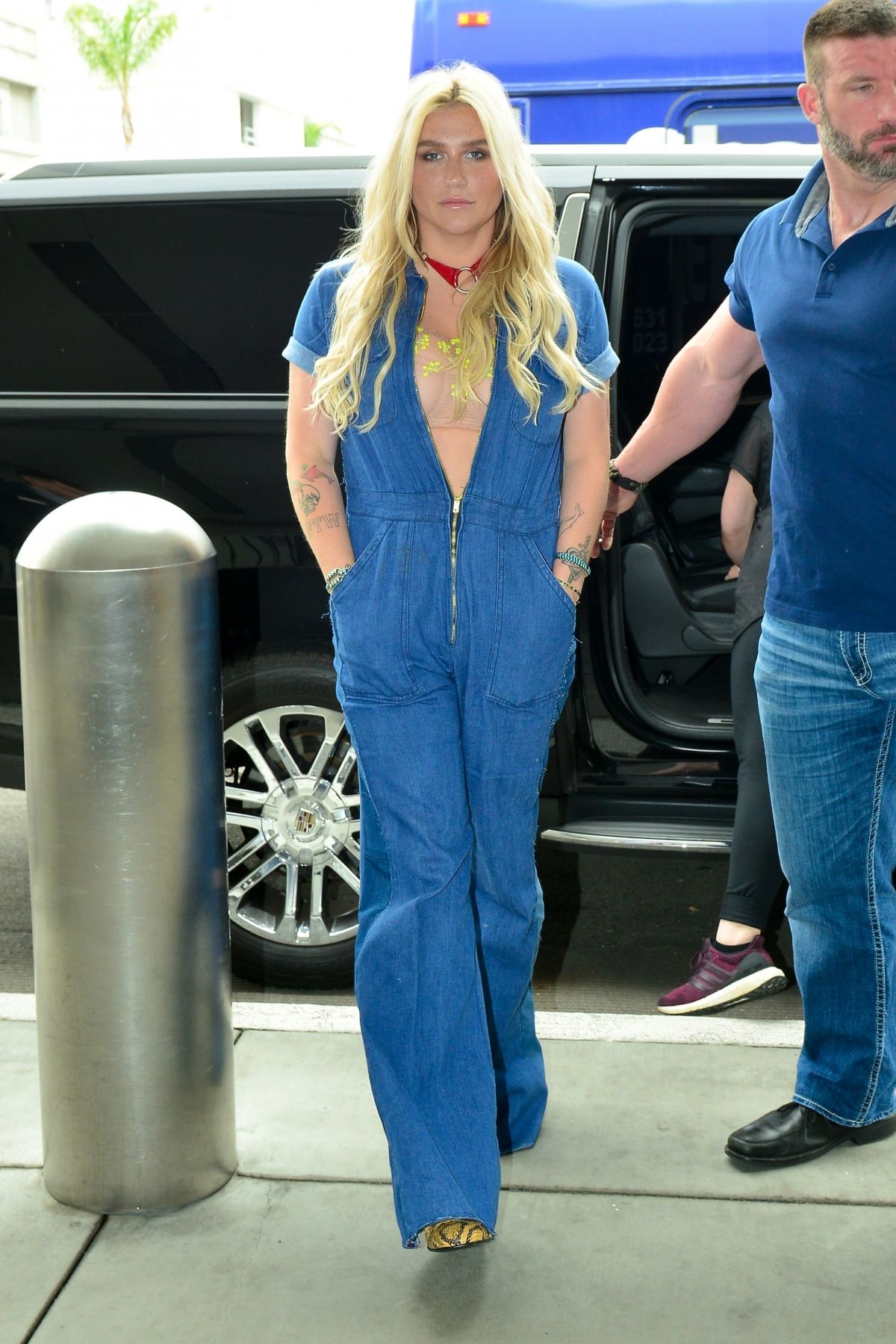 KESHA SEBERT at LAX Airport in Los Angeles 05/31/2019 – HawtCelebs