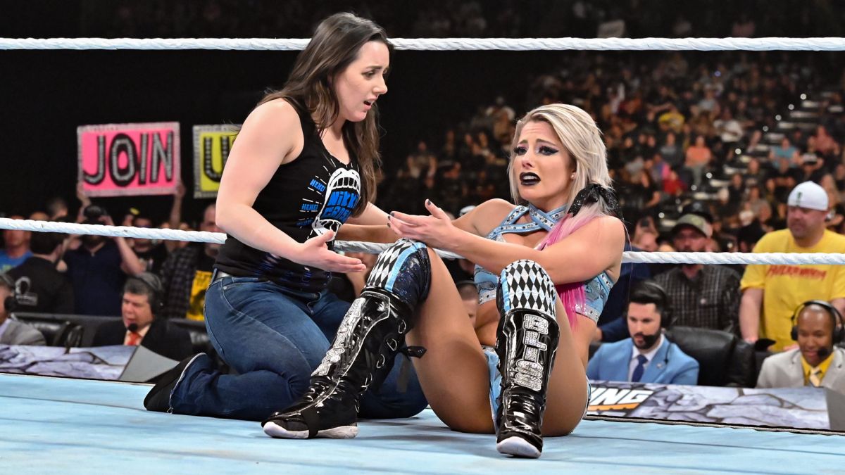 WWE – Stomping Grounds 2019 – HawtCelebs