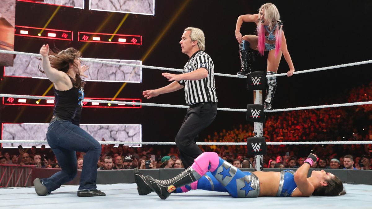 WWE – Stomping Grounds 2019 – HawtCelebs