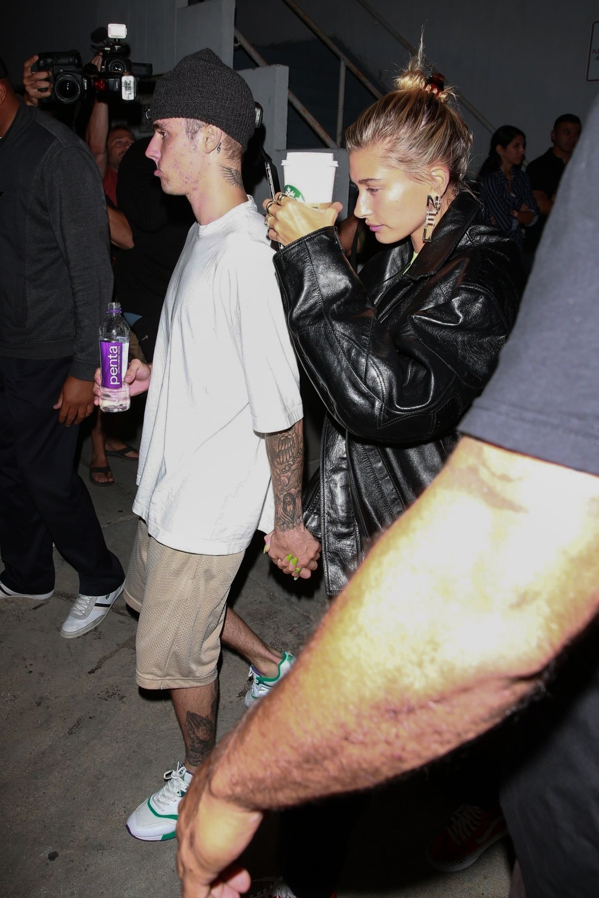 HAILEY and Justin Bieber Leaves Church Service in Los Angeles 08/28 ...