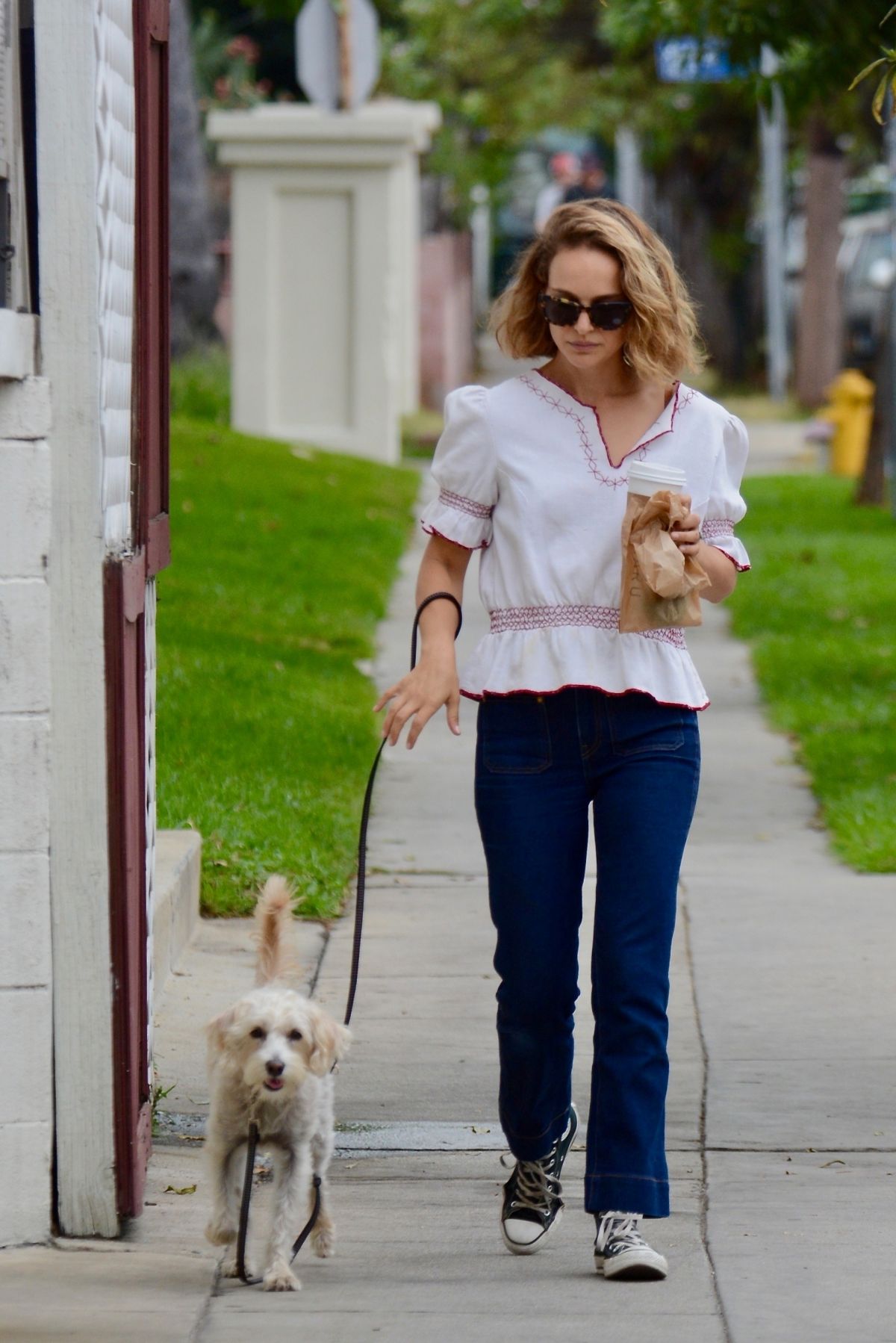 NATALIE PORTMAN Out with Her Dog in Los Feliz 09/26/2019 – HawtCelebs