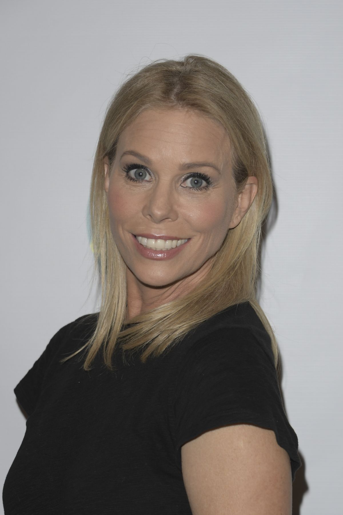 CHERYL HINES at The Groundlings Theatre 45th Anniversary Show in Los ...