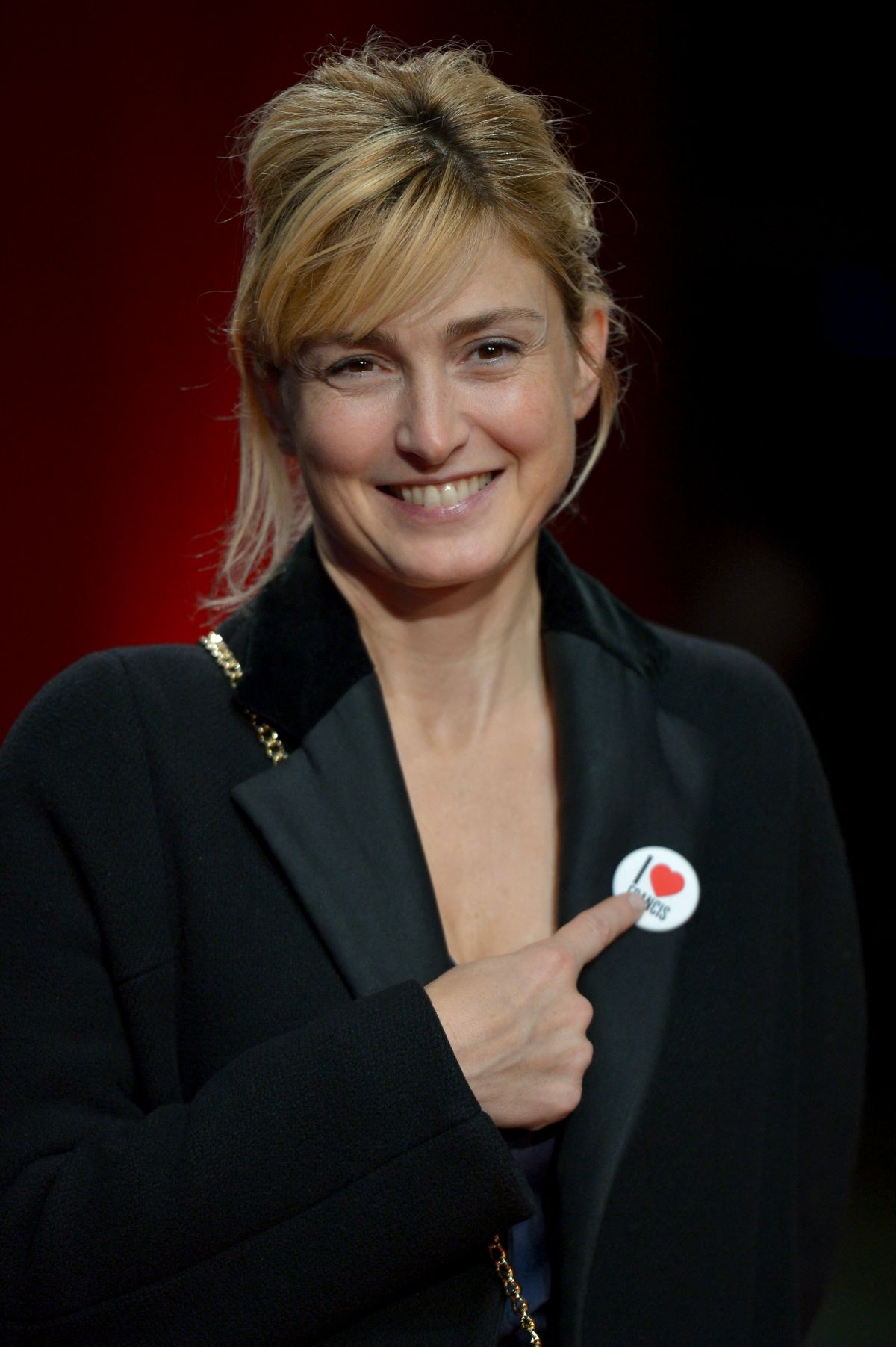 JULIE GAYET At 11th Lyon Lumiere Festival Closing Ceremony 10 20 2019 JULIE GAYET At 11th Lyon Lumiere Festival Closing Ceremony 10 20 2019