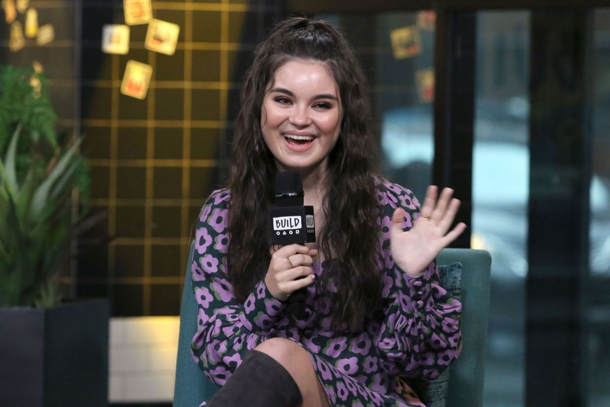 LANDRY BENDER at Build Studio in New York 10/09/2019 – HawtCelebs
