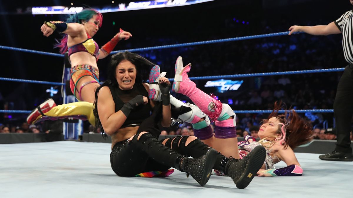 WWE – Smackdown Live 09/24/2019 – HawtCelebs