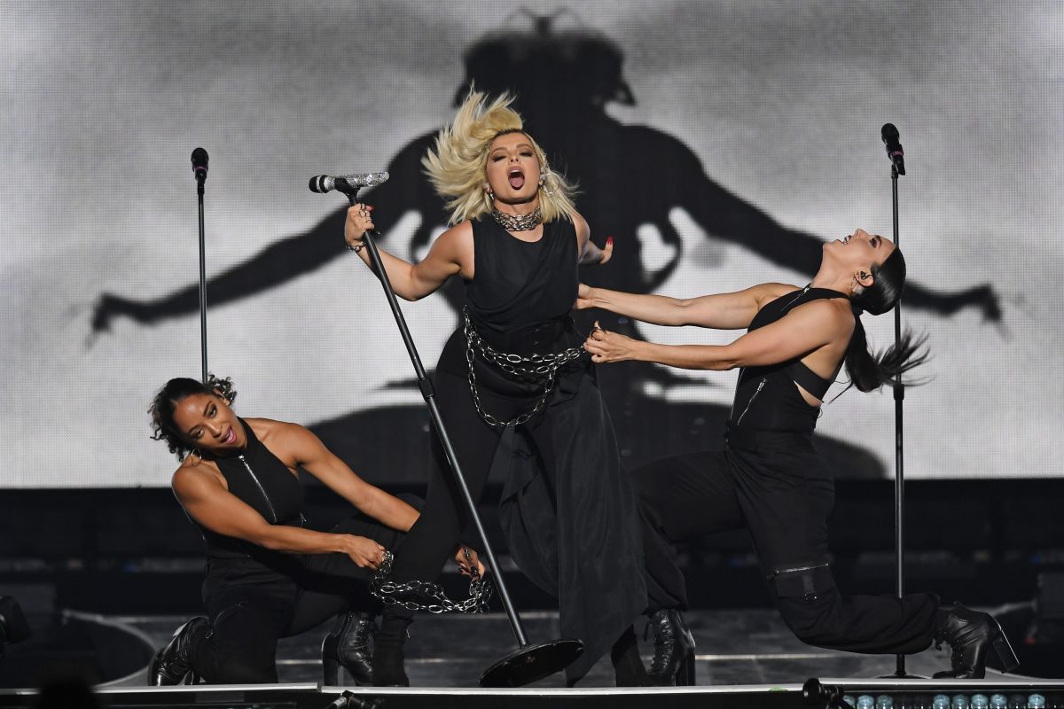 BEBE REXHA Performs at BB&T Center in Sunrise 11/15/2019 – HawtCelebs
