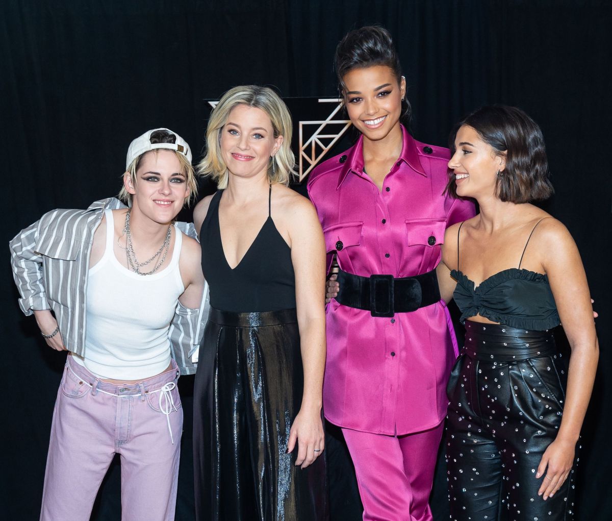 KRISTEN STEWART, NAOMI SCOTT, ELIZABETH BANKS and ELLA BALINSKA at ...