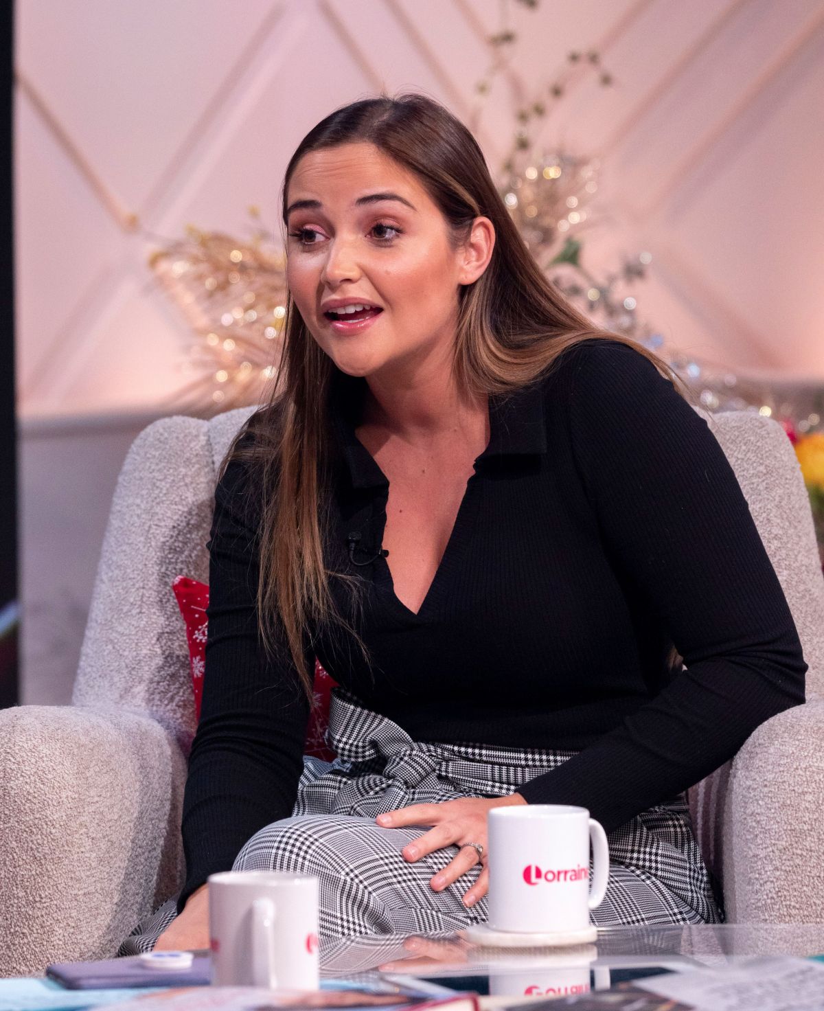 JACQUELINE JOSSA at Lorraine Show in London 12/16/2019 – HawtCelebs