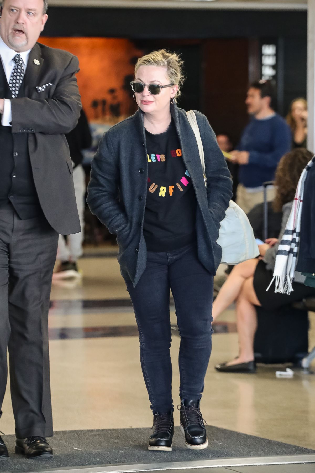 AMY POEHLER at LAX Airport in Los Angeles 02/04/2020 – HawtCelebs