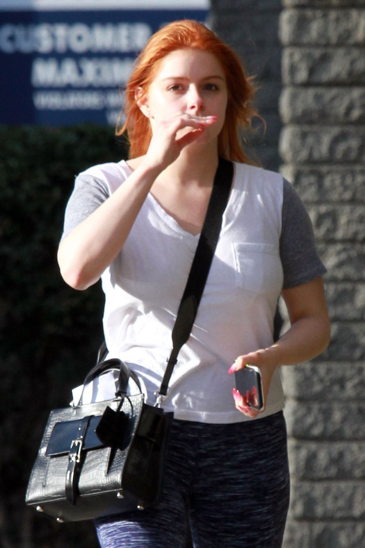 ARIEL WINTER Debuts Red Hair Handling Package in Hollywood 02/25/2020 ...