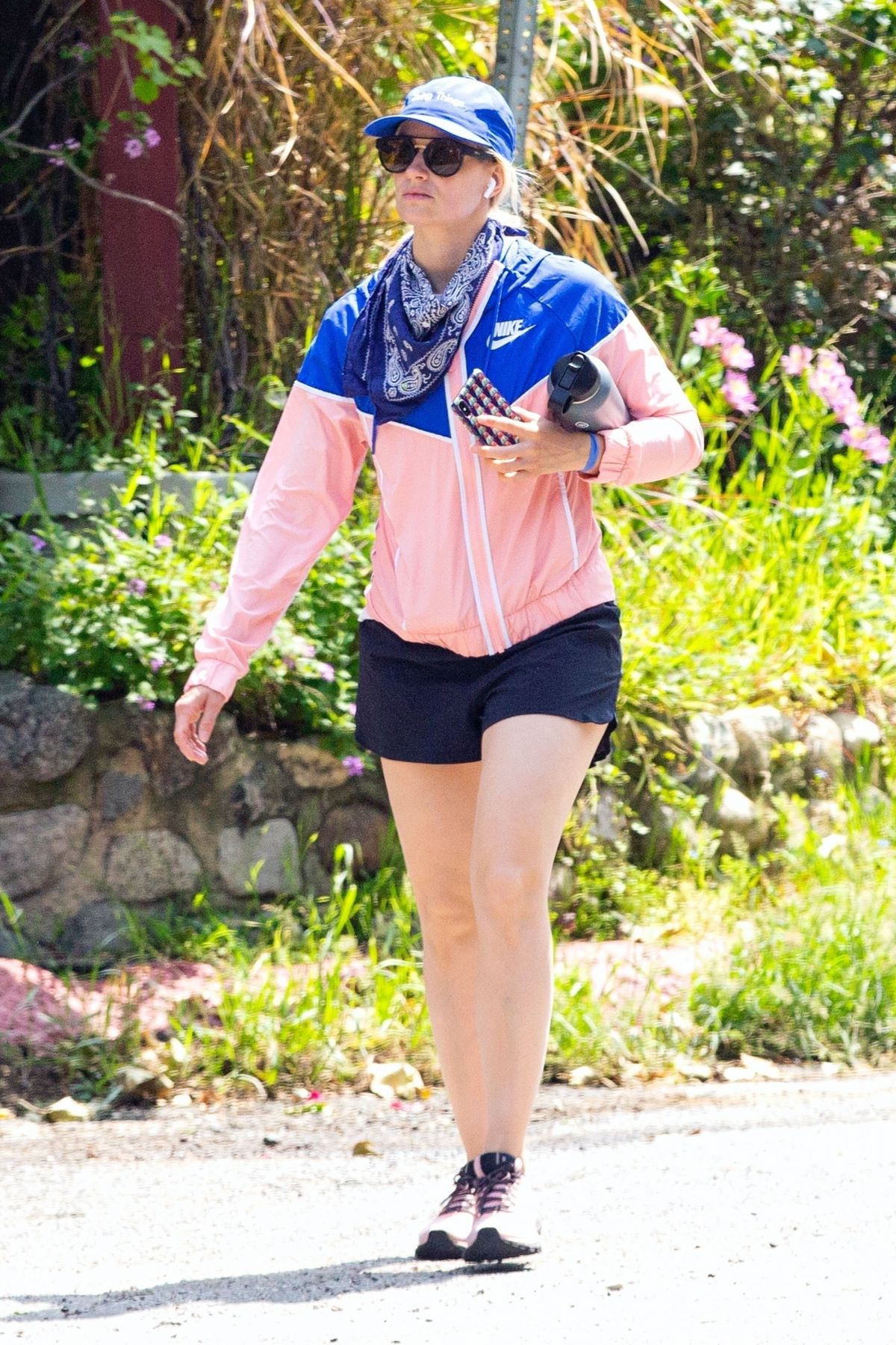 BETH BEHRS Out Hikinig in Los Angeles 04/20/2020 – HawtCelebs
