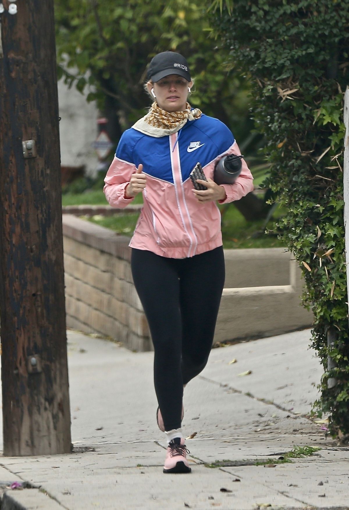 BETH BEHRS Out Jogging in Los Angeles 04/13/2020 – HawtCelebs