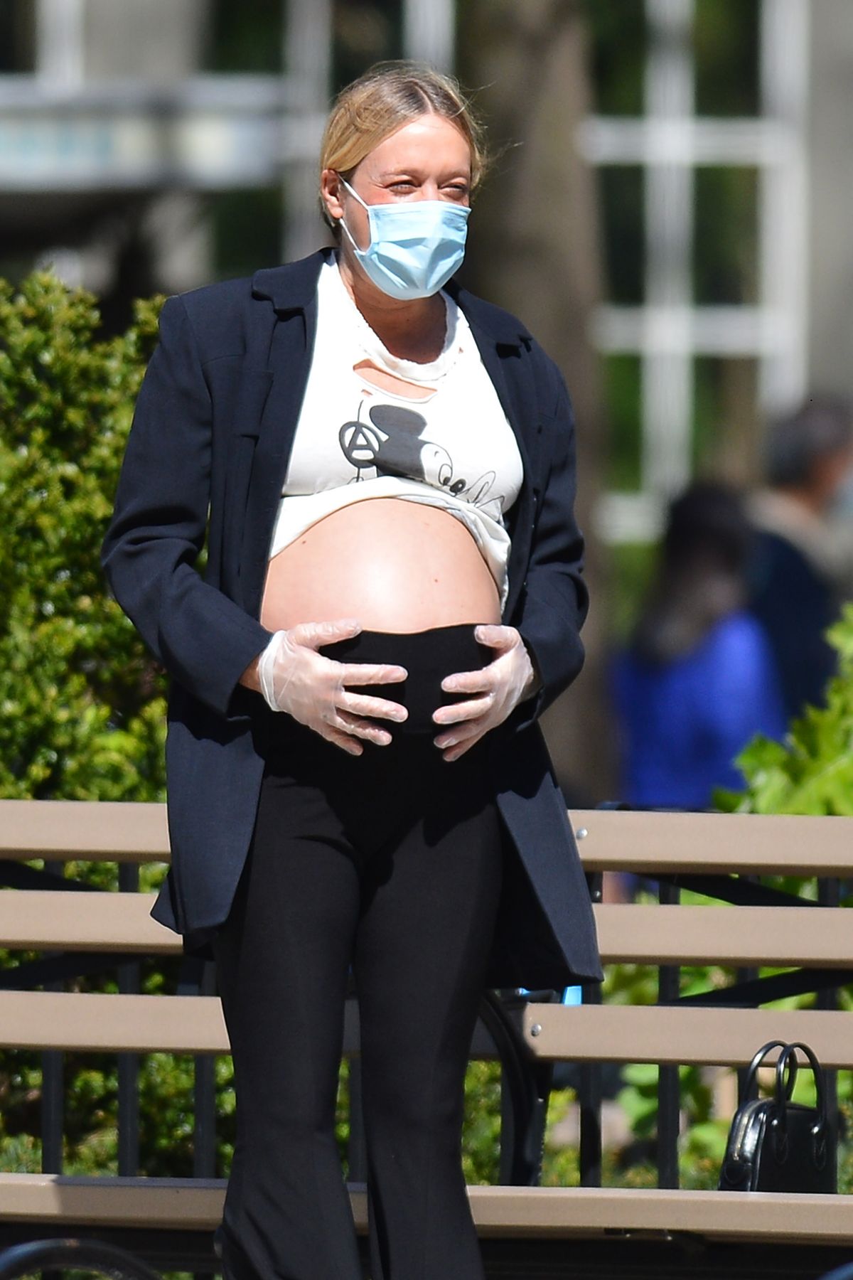 Pregnant CHLOE SEVIGNY and Sinisa Mackovic Wearing Mask Out in New York ...