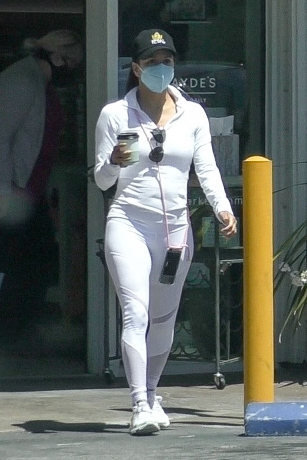 EVA LONGORIA Out Shopping in Los Angeles 05/24/2020 – HawtCelebs
