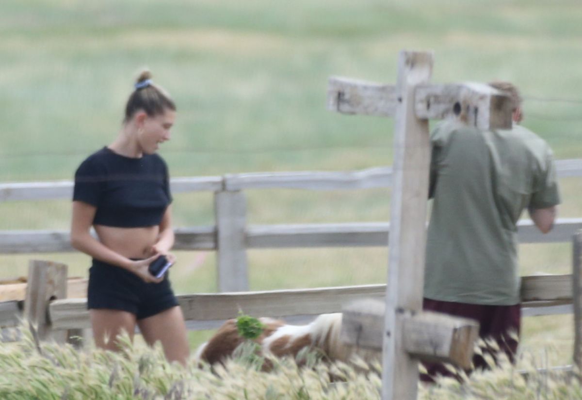HAILEY and Justin BIEBER Out at National Park in Utah 06/06/2020 ...