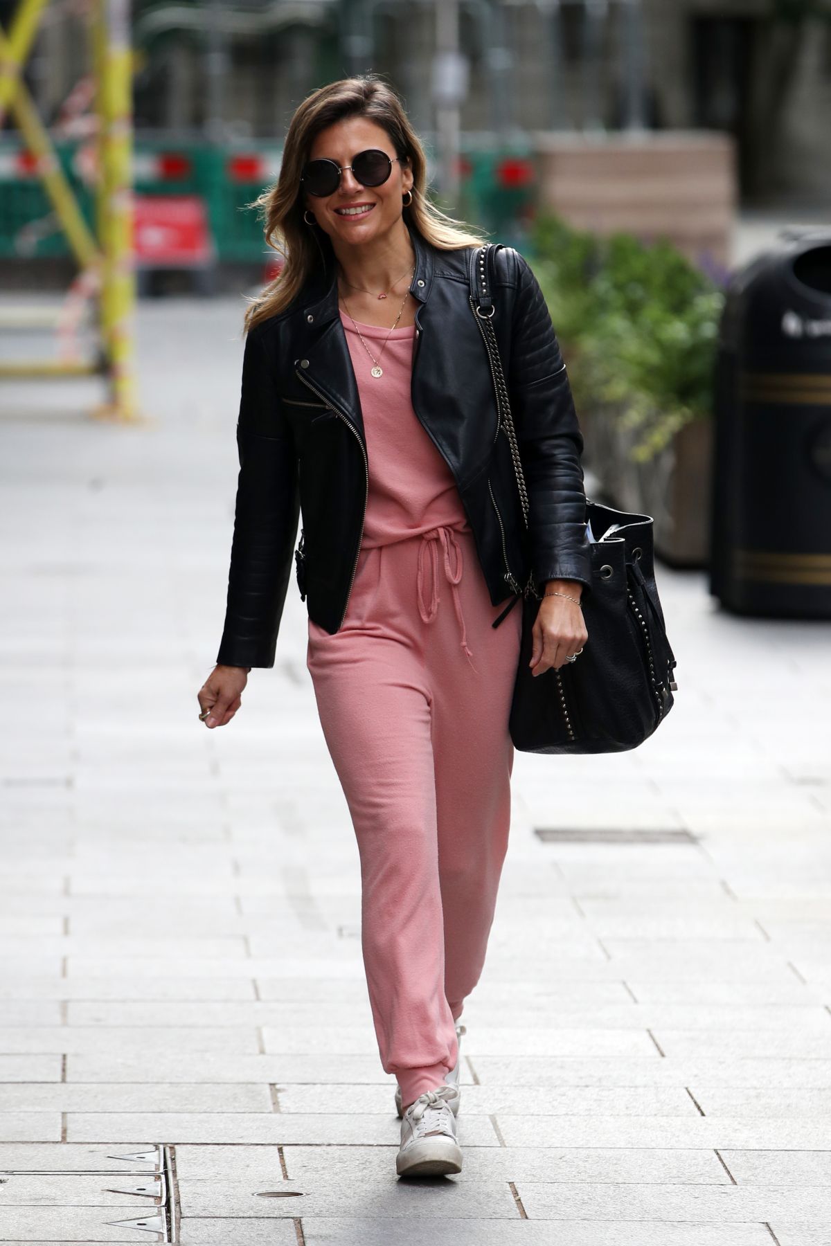 ZOE HARDMAN Arrives at Global Studios in London 07/05/2020 – HawtCelebs