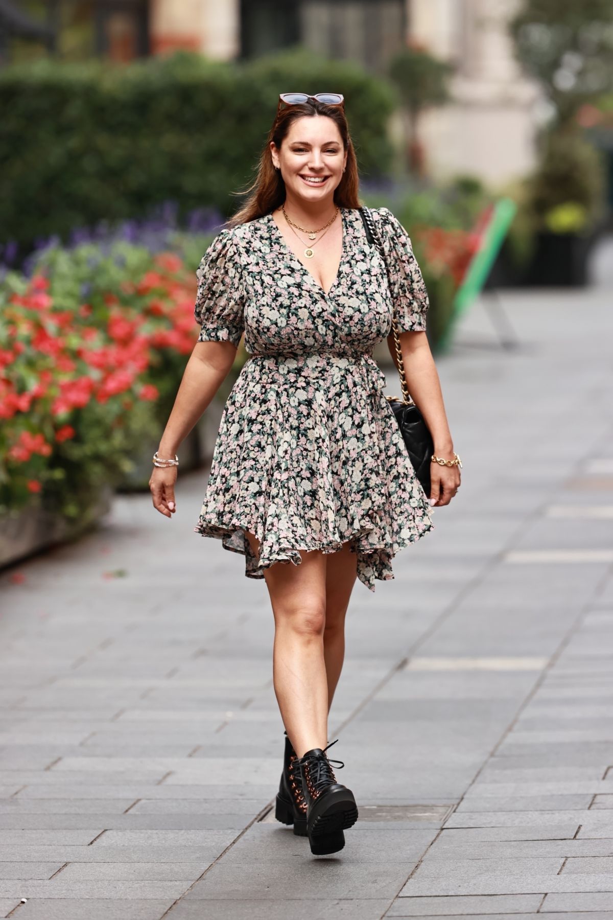 KELLY BROOK Leaves Heart Radio in London 08/24/2020 – HawtCelebs