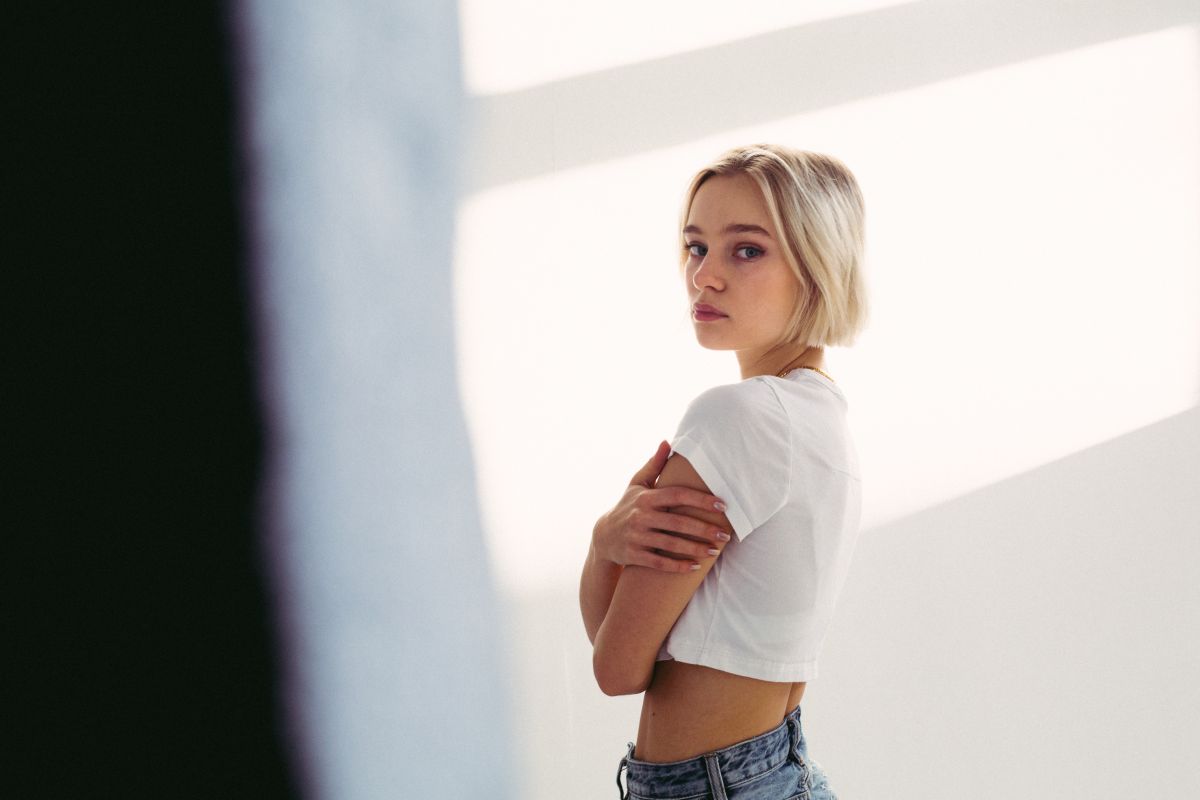 MADDI JEAN WATERHOUSE for Spindle Magazine August 2020 – HawtCelebs