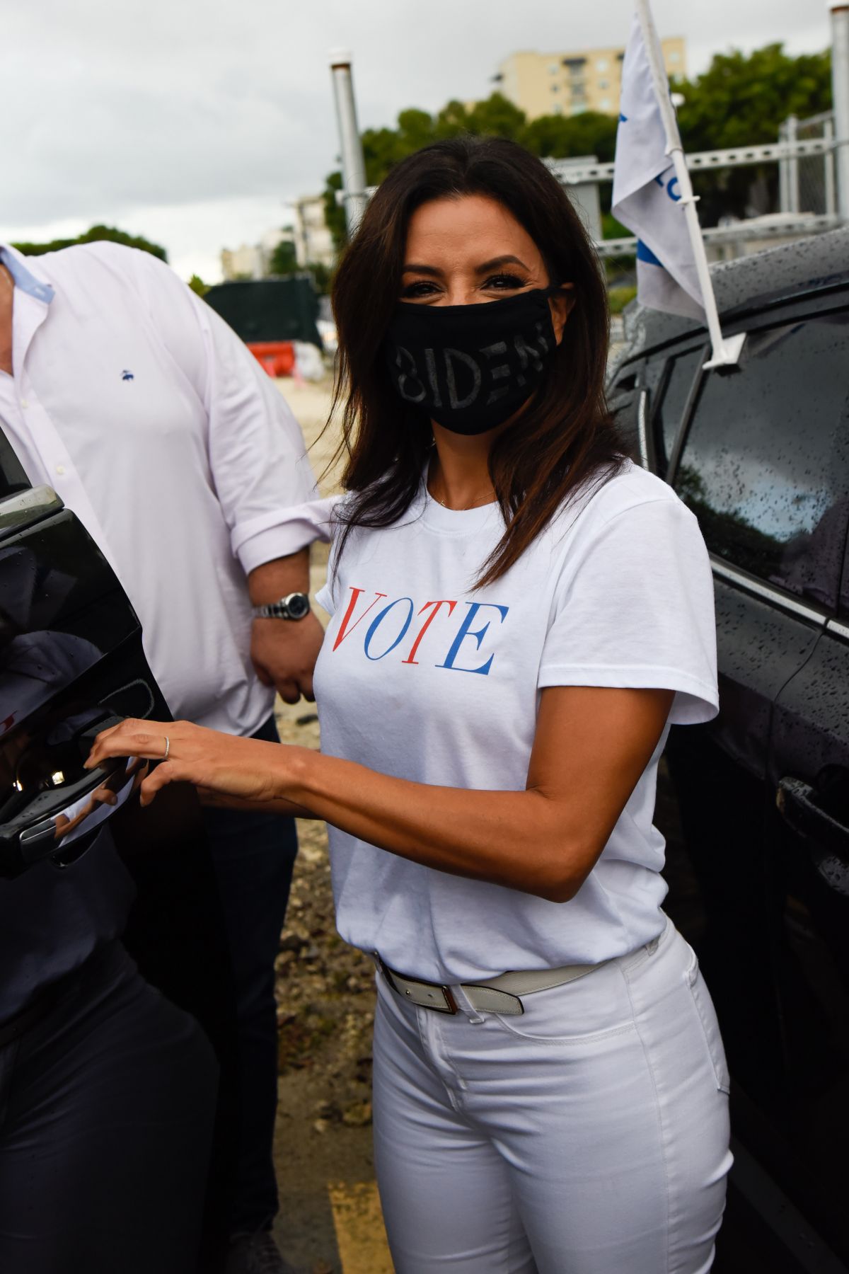 EVA LONGORIA at Ana Navarro Rally For the Latino Vote in Miami 09/30 ...